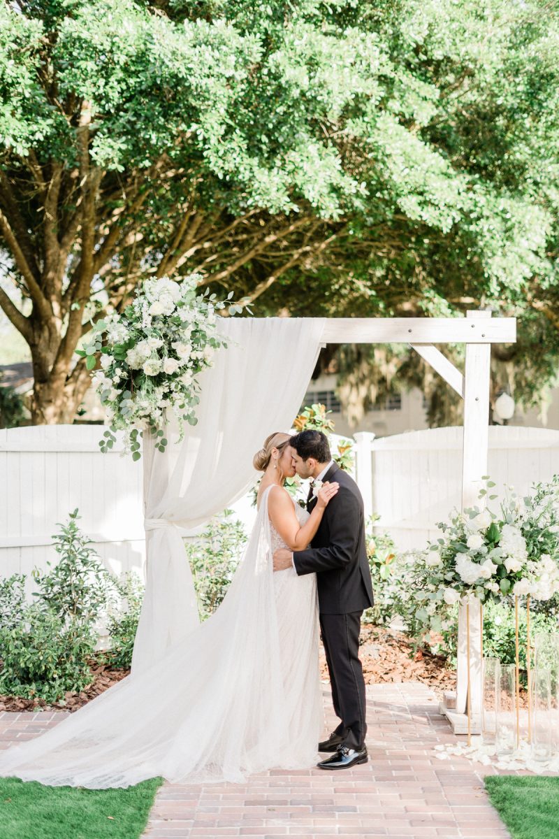 Classic Soft White Wedding Inspiration - Elizabeth Anne Designs: The ...